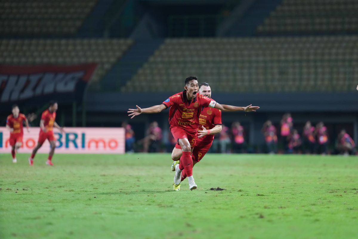 John Herdman Doakan Pemain Timnas Indonesia Rizky Ridho Naik Level ...